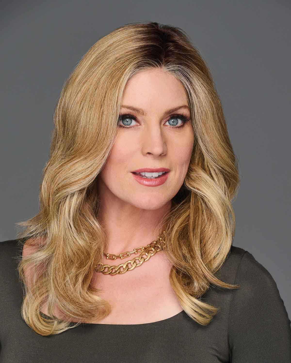 Top Billing Wavy 14" by Raquel Welch Transformations > Hothair Wigs & Hairpieces